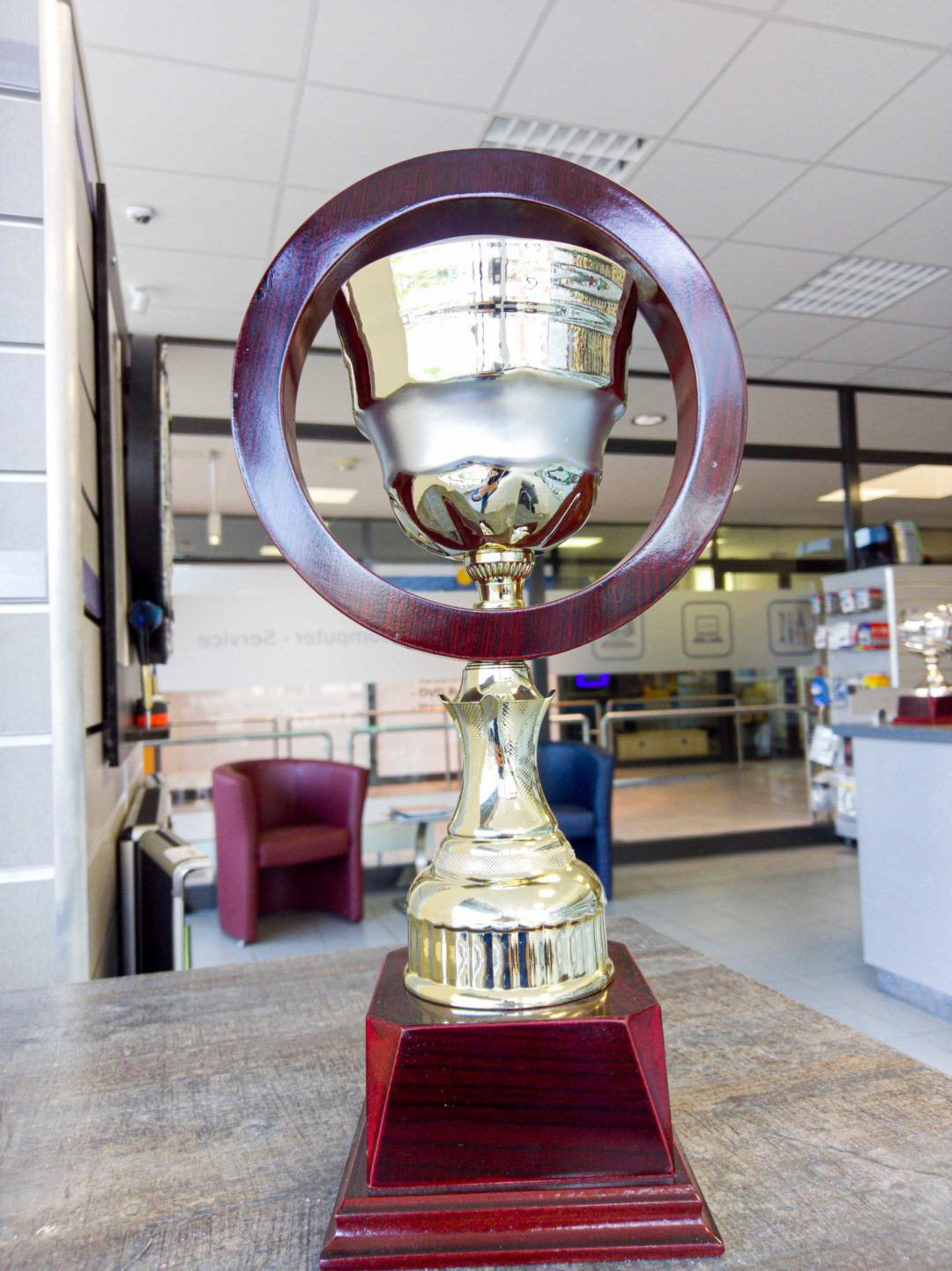 Designpokale - hochwertig & besonders | Pokale & Gravuren Rostock