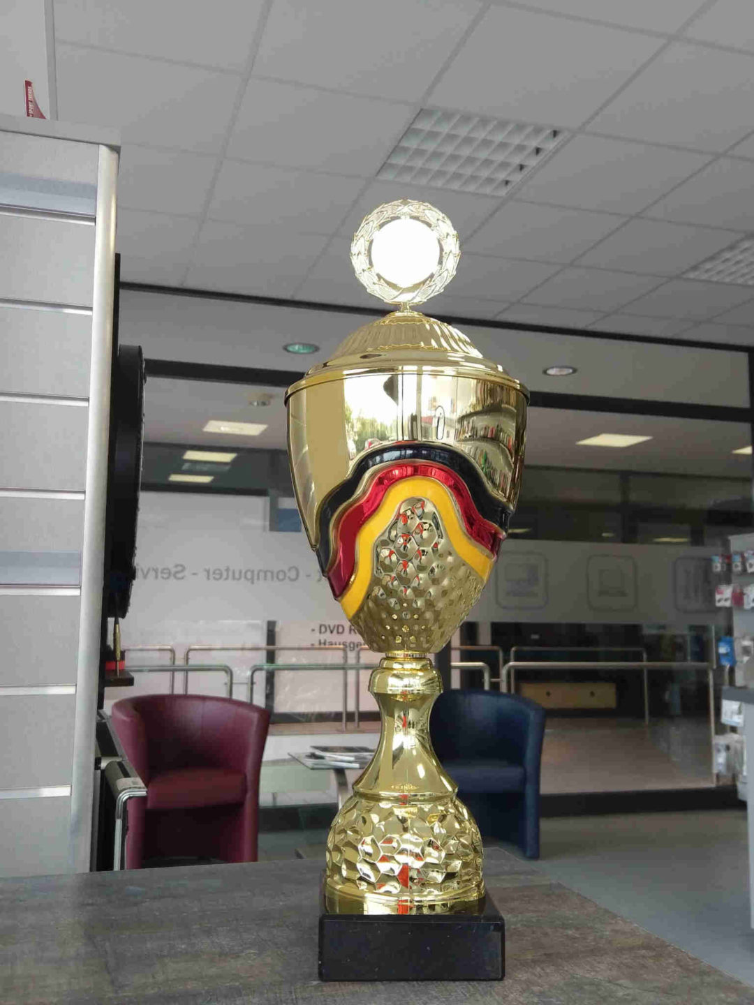 Designpokale - hochwertig & besonders | Pokale & Gravuren Rostock